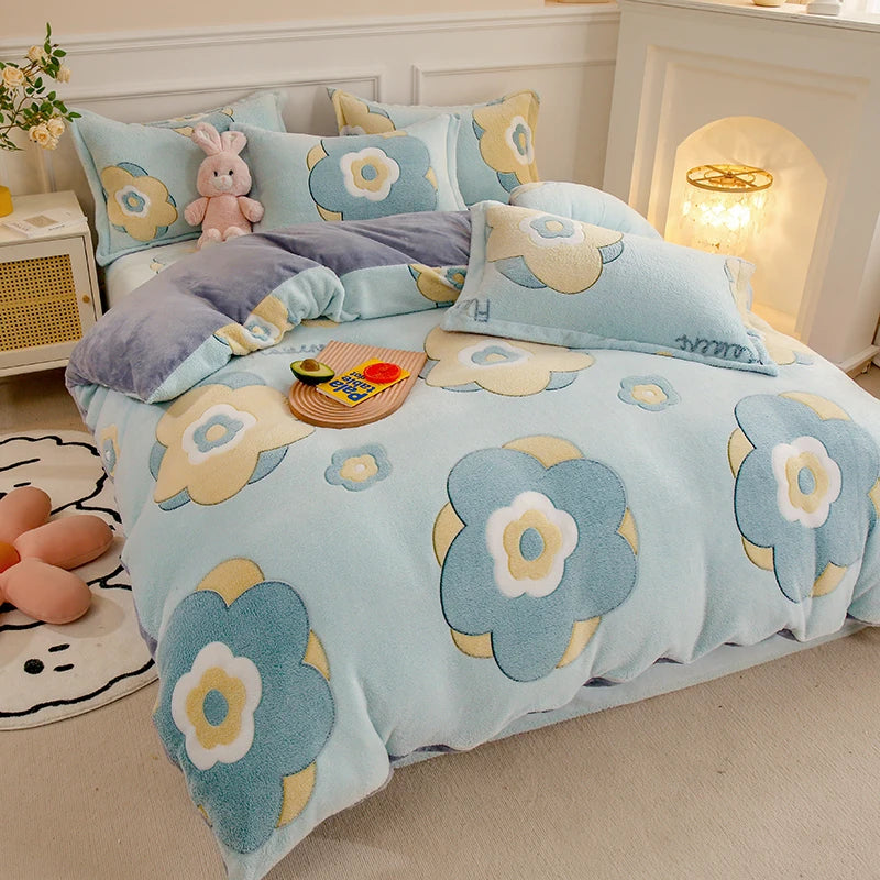 blue flower pattern comforter