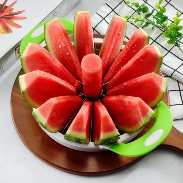 square watermelon cutter