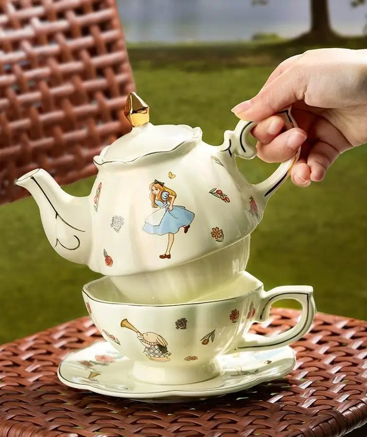 Alice In Wonderland Themed Stackable Teapot And Cup Set on Luulla