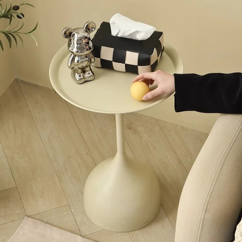 Modern Round Pedestal Side Table With Compact Design on Luulla