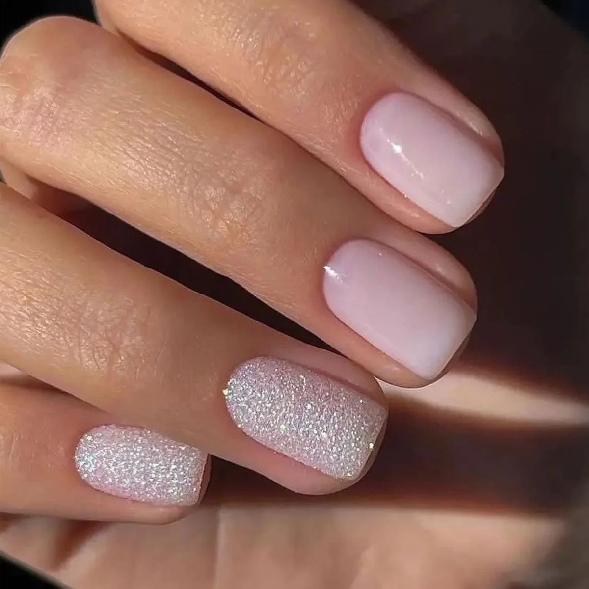 Glossy Pink Gel Press-on Nails Set on Luulla