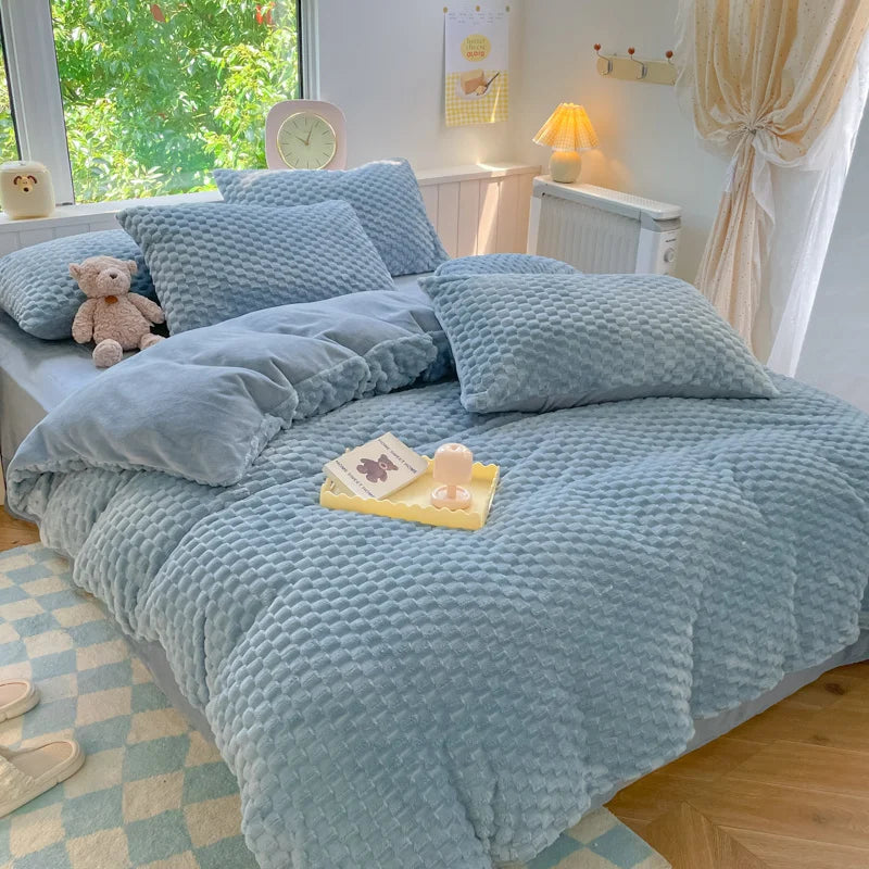 Cozy Plush Bedding Set In Soft Blue on Luulla