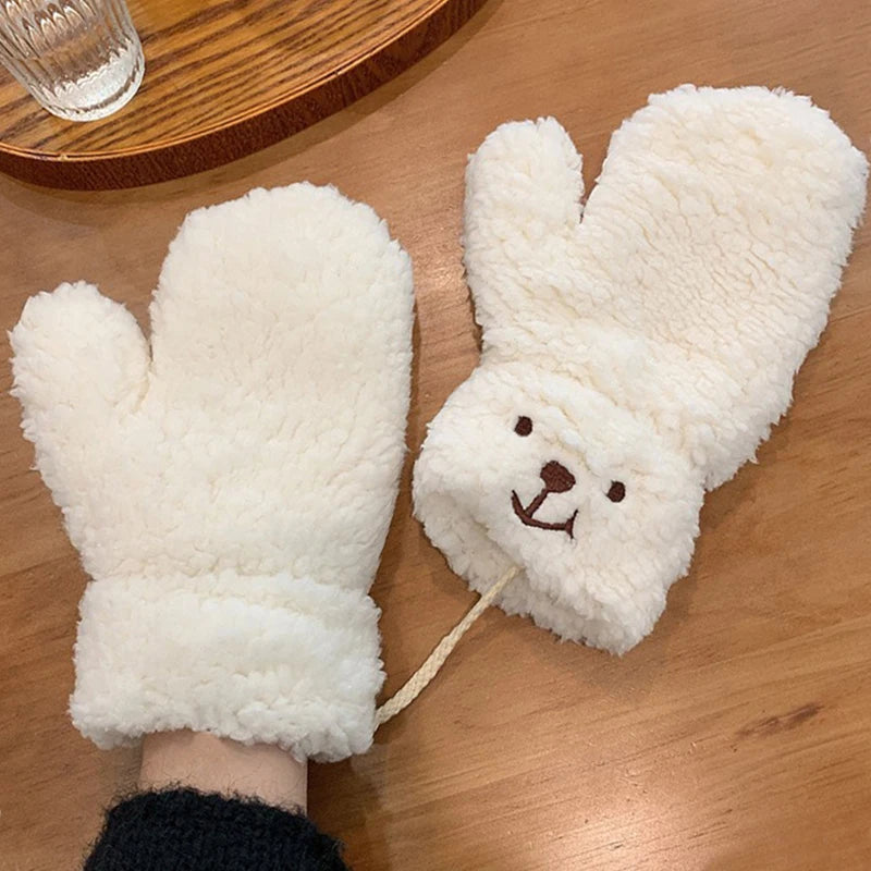 Cozy Fleece Bear Mittens With Cute Design on Luulla
