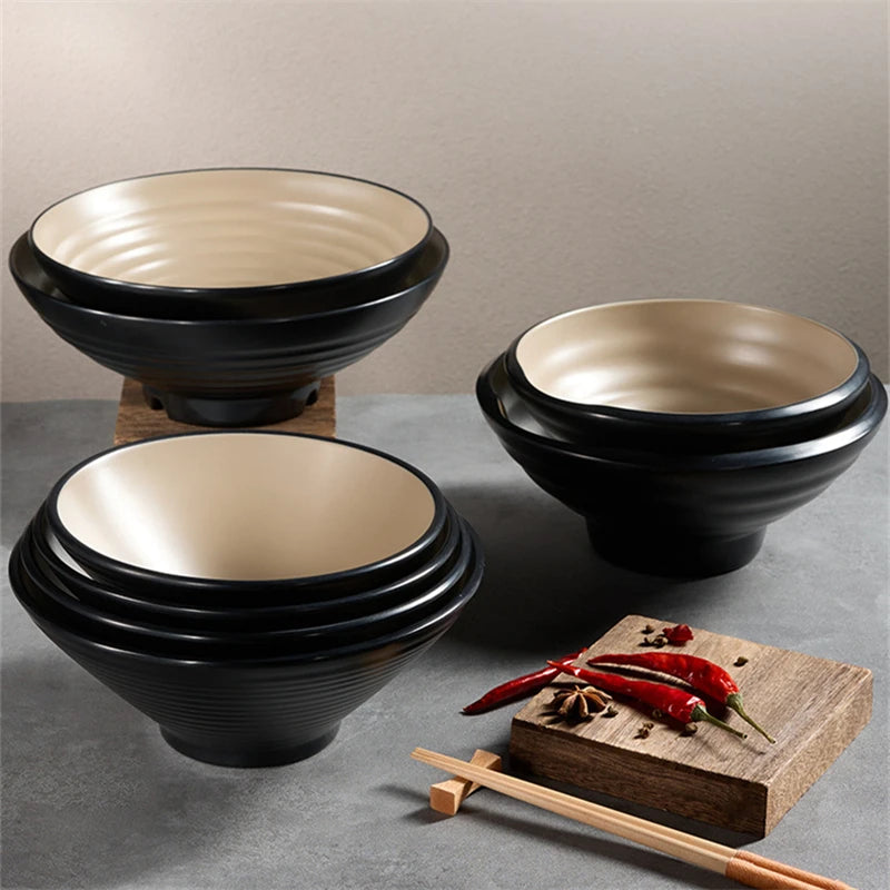 Modern Black Ceramic Bowls With Minimalist Design on Luulla