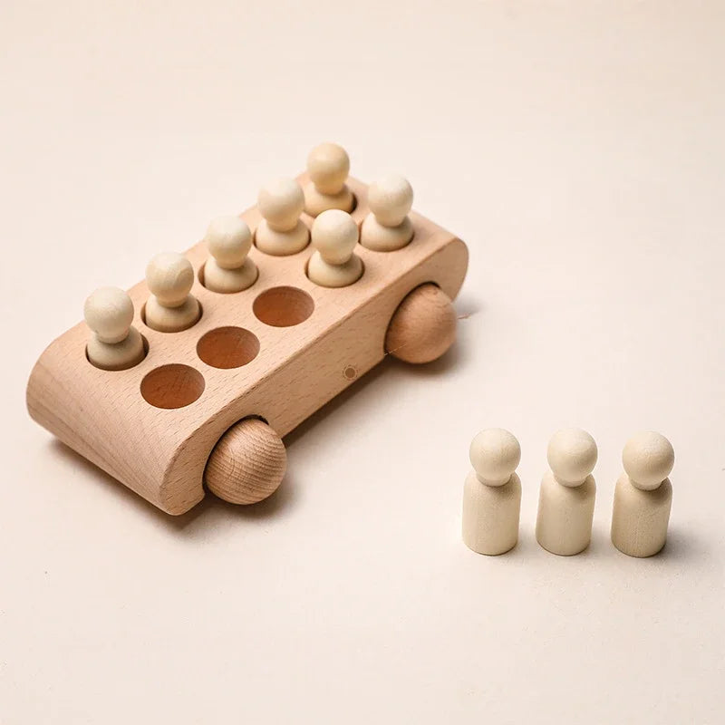 Wooden Toy Bus With Removable Peg People on Luulla